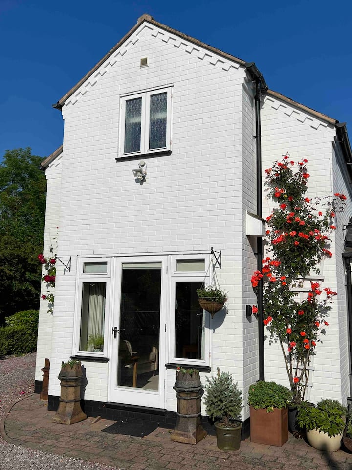 Self-contained Annexe Near Shrewsbury Town Centre - Shrewsbury