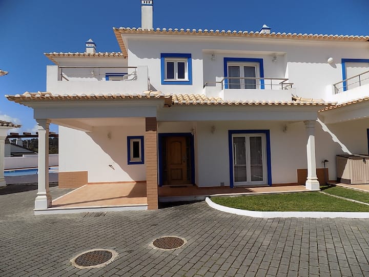 3 Bedroom Villa In Foz Do Arelho/ Obidos Lagoon - Óbidos