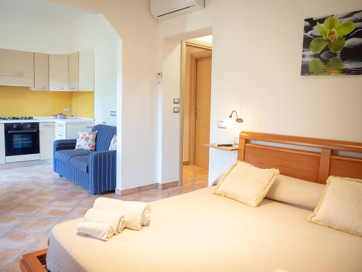 Casale Del Borgo- Monolocale Con Self Colazione - Centola