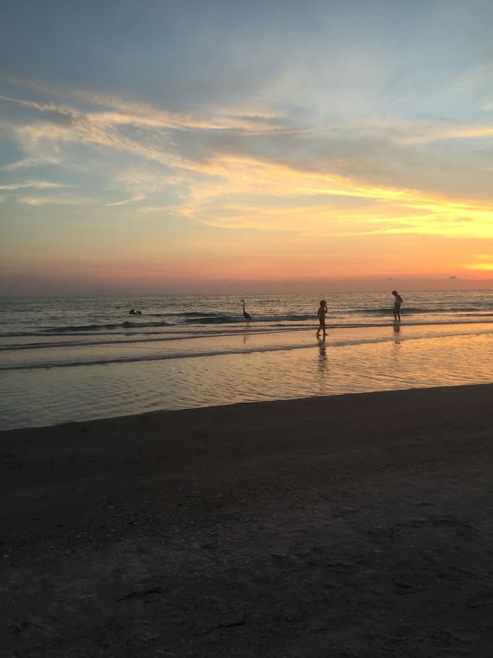 Bay Shores Yacht & Tennis Club Indian Shores Fl - Indian Shores, FL