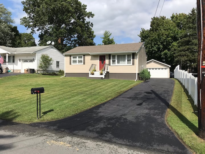 Cozy City Ranch - Goshen, NY