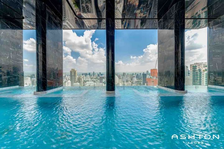 5*  Luxurious 1 Bedroom Condo Downtown - Bangkok