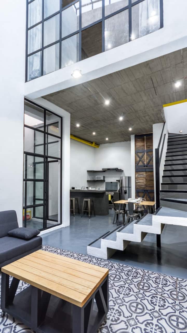 Modern Loft With Rooftop Terrace, Views And A/c - San Miguel de Allende