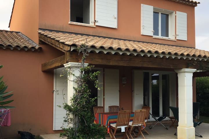 Maison Avec Jardin, Dans Résidence Calme Sécurisée - Saint-Tropez