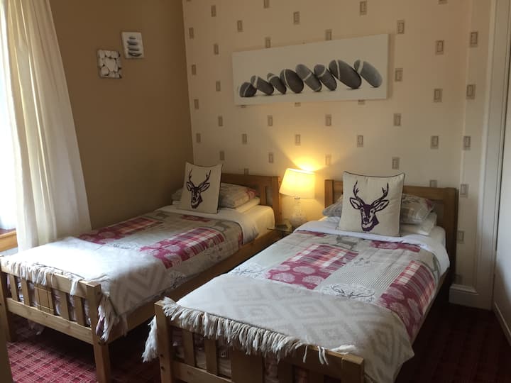 Cameron Guest House, Twin Ensuite - Oban