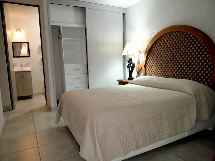 Bonito  Departamento, De 2 Recámaras Y 2 Baños. - Guadalajara