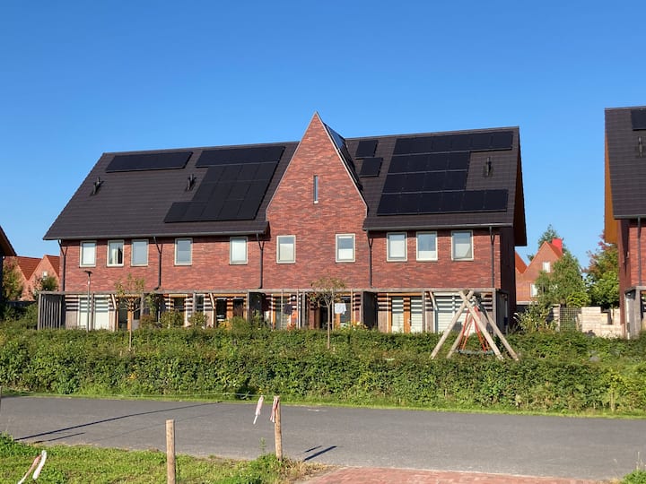 Gezellig Rijtjeshuis, Aan Het Woldmeer Te Meerstad - Groningen
