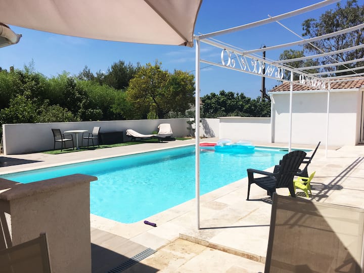 T2 Independant Avec Terrasse+piscine A Partager - La Farlède