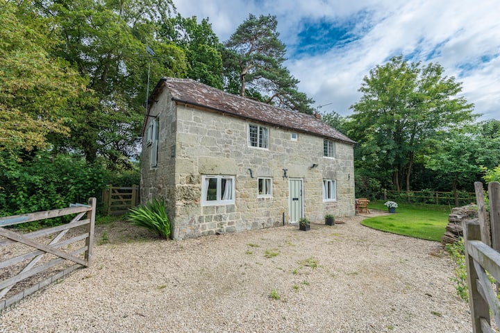 The Cider Mill
A Cosy Cottage Near Shaftesbury - Wiltshire
