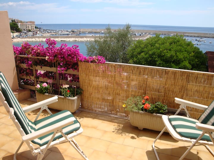 Appartement  Face La Plage\mer, Climatisation, 4/p - Cala Gonone
