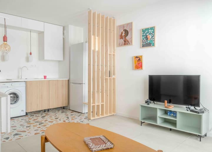 Charmant T2 Avec Balcon - Chaves - Marsella