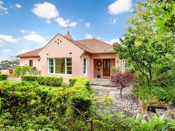 Sublime Art Deco Cottage: Leura, Blue Mountains - Blue Mountains