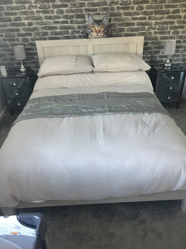 Lovely Double Bedroom In The Heart Of Shenley. - Saint Albans