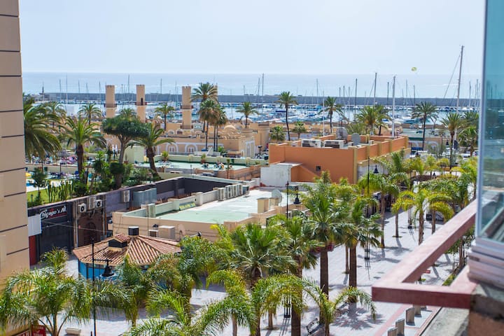 Mar, Centro, Wifi, Piso En Hotel Las Palmeras - Fuengirola