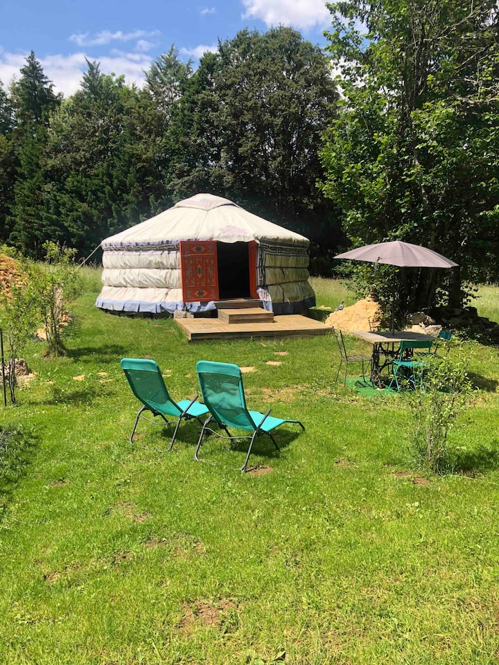 Yourte Ô Jura
«&nbsp;Nordique&nbsp;» - Prémanon