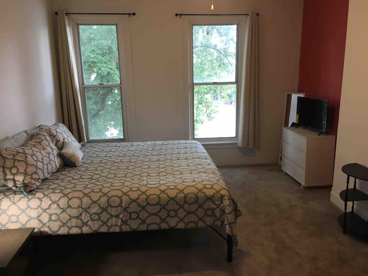 Convenient Home Near All Cincy & Cov  Attractions! - Covington, KY