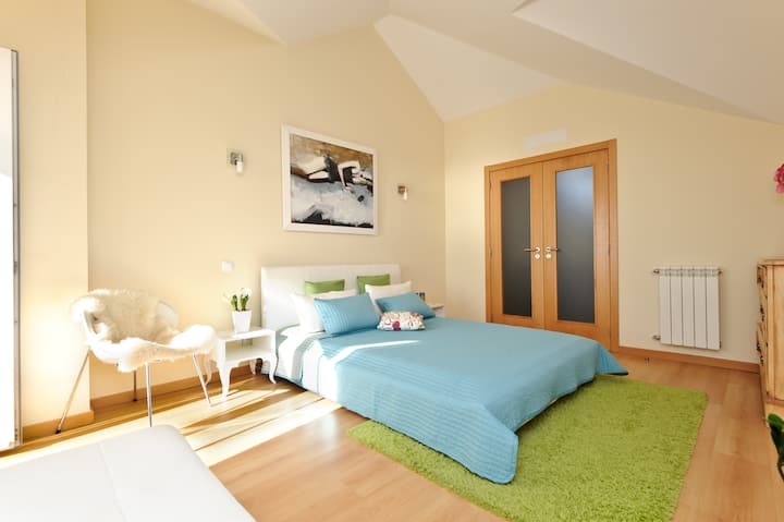 Upper Floor In A Duplex Apartment - Ericeira