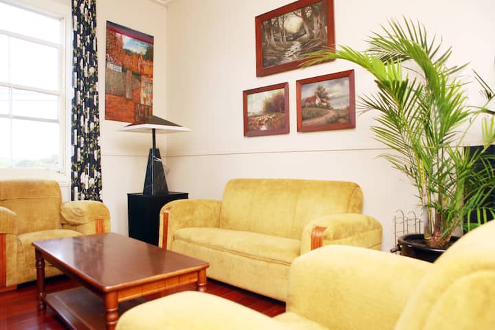Cottage In Historic Kingsland - 奧克蘭