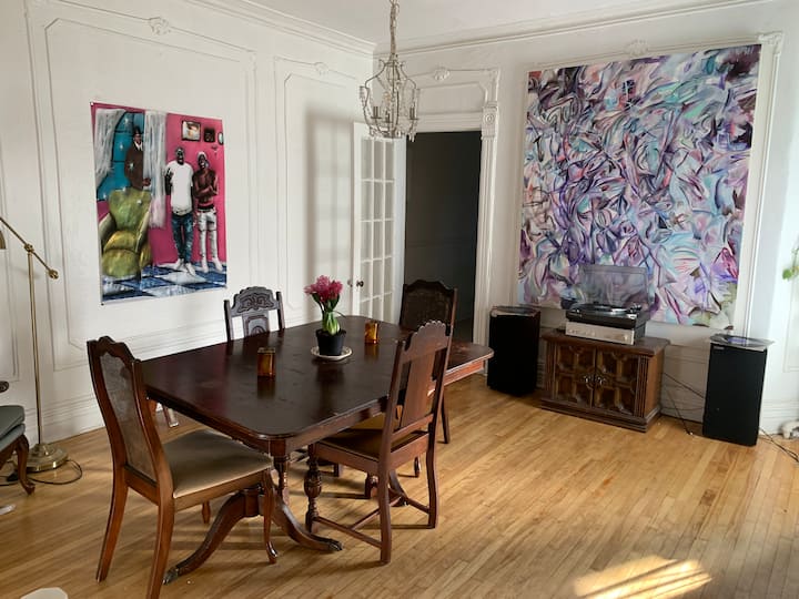 Beautiful 2 Bedrooms Apartment - Montreal