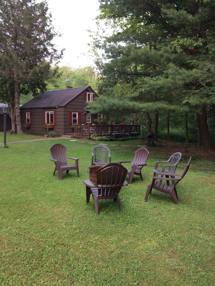 Chenango Lake Guest House - Norwich, NY