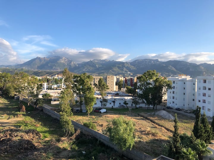 Clean Apartment With Nice View, Near Wilaya Center - Tétouan