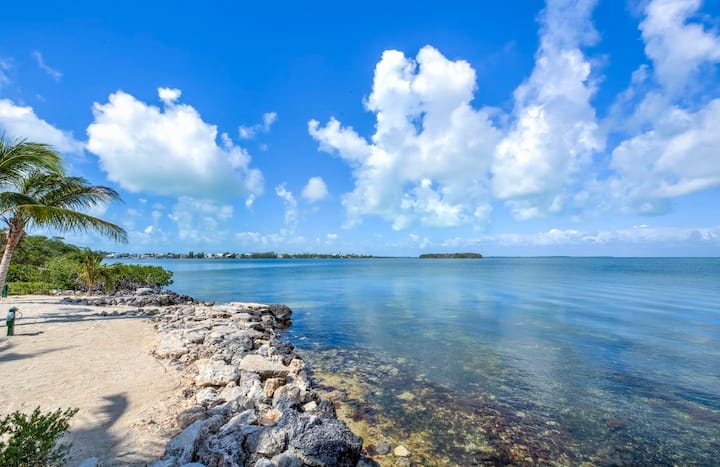Your Private Waterfront Estate In Paradise - Key Largo