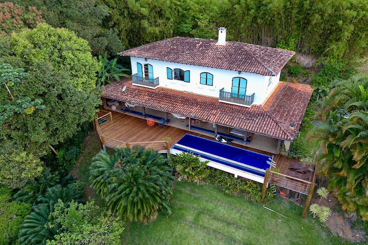 Casa Na Montanha Com Vista Para O Mar - Ilhabela
