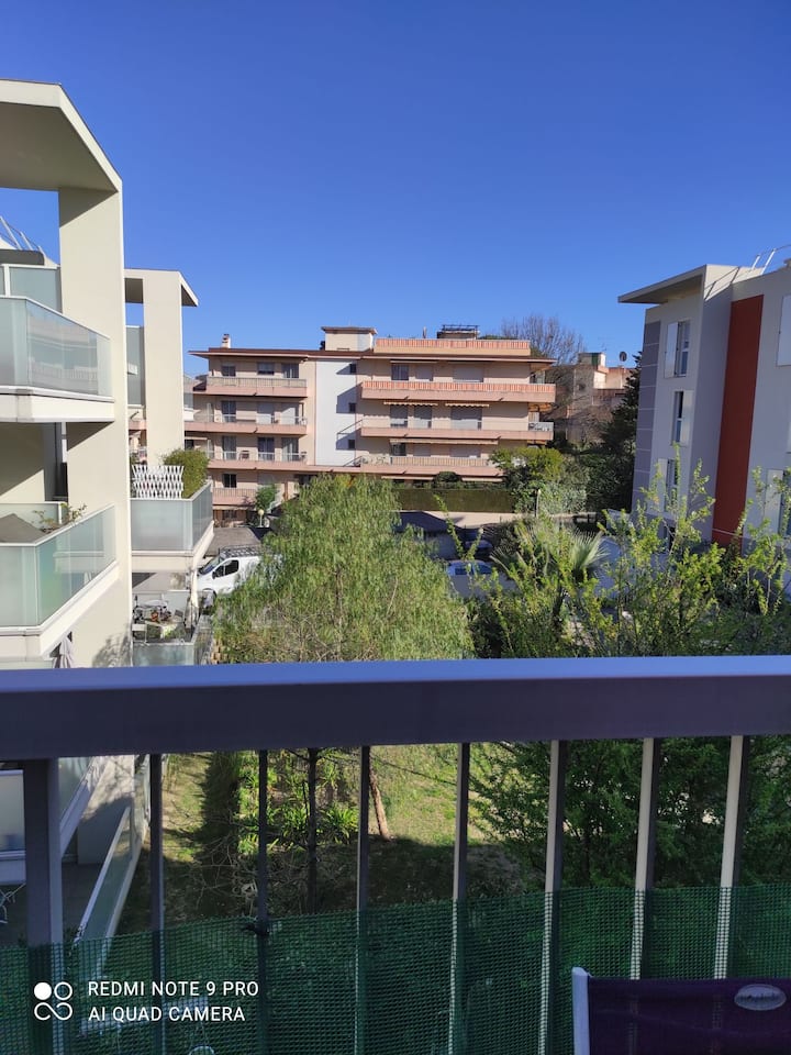Grande Terrasse Résidence Calme - Cagnes-sur-Mer