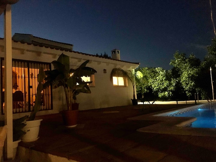 6 -8 Person Beautiful Andalusian Villa With Pool - Torremolinos