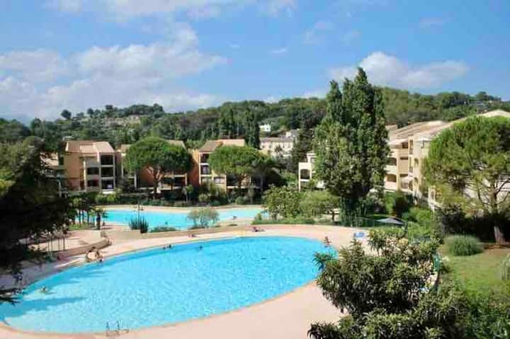 Duplex 3p, Calme, Clim, Piscines, Terrasse - Mougins
