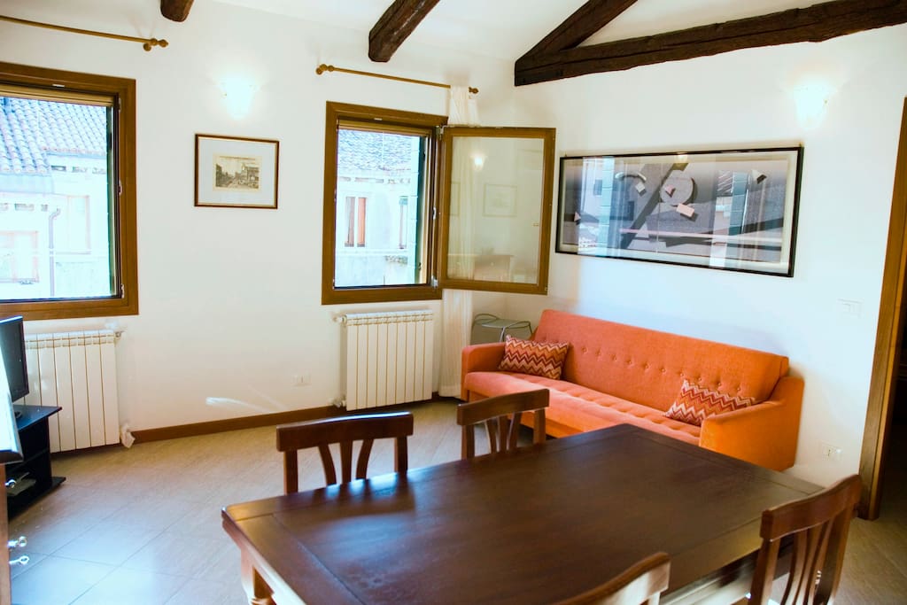 Top 100 Airbnb Rentals 2017 in Venice, Italy