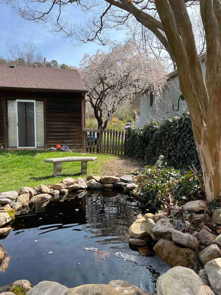 A Tranquil Retreat W/ Pretty Yard That Deer Visit - Roanoke, VA