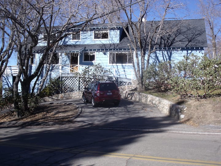 Lake Arrowhead Cabin With Beautiful Lake View - Lake Arrowhead, CA