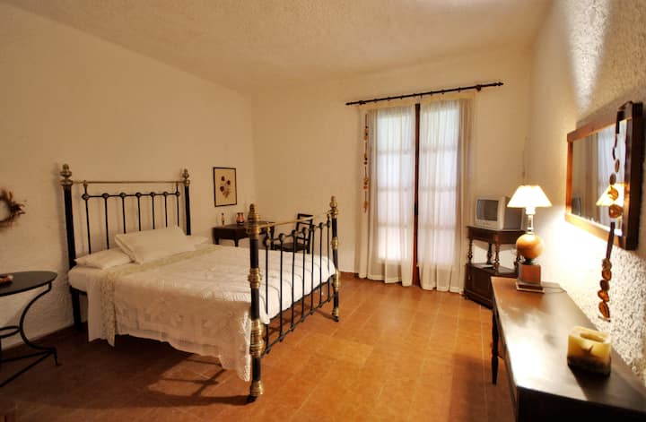 Tripadvisor #1 For Aegina. - Эгина