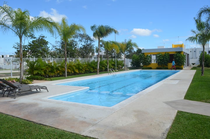 Casa En Privada Con Alberca A 15 Min De La Playa - Playa del Carmen