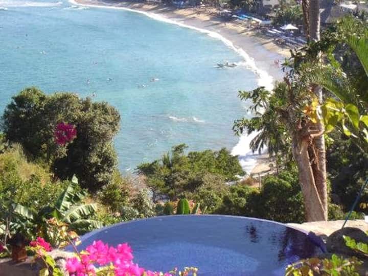 Casa Kukana- English Country - Sayulita