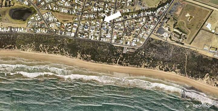 Great Family Beach House - Ocean Grove