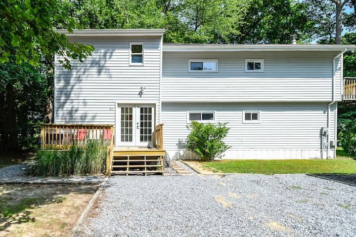 Quiet Golf Course House  With Beach Club Access - Ocean Pines, MD