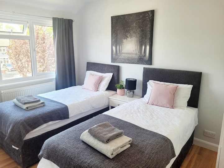 London Vacation Rentals & Homes - England, United Kingdom | Airbnb