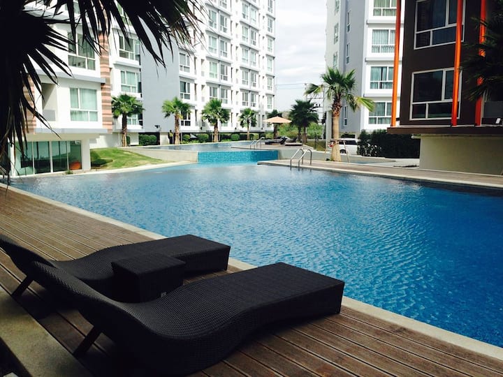 The Idol Condominium Bangsaen Chonburi - 泰國