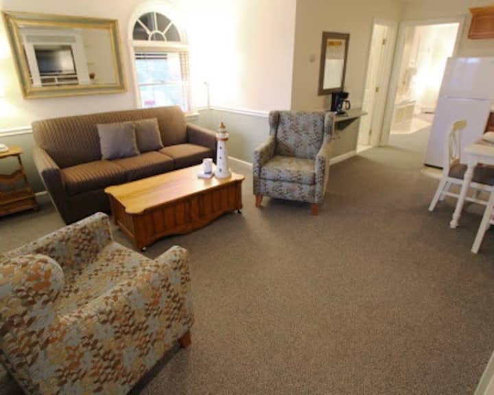 One Bedroom Suite In Ogunquit, Maine - Ogunquit, ME
