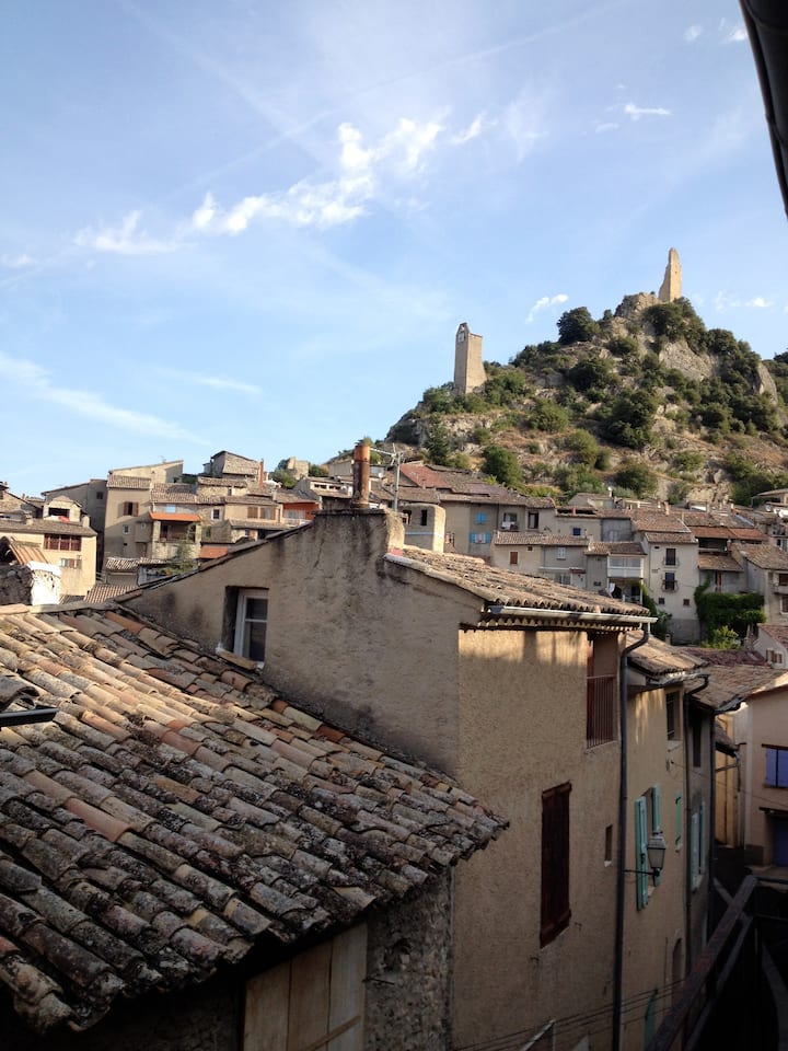 Maison De Village A Volonne ( 04 ) - Volonne