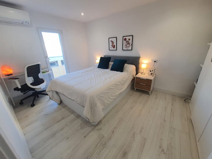 Your Oasis Near The Center!
Temporaryrental 10984 - Madrid