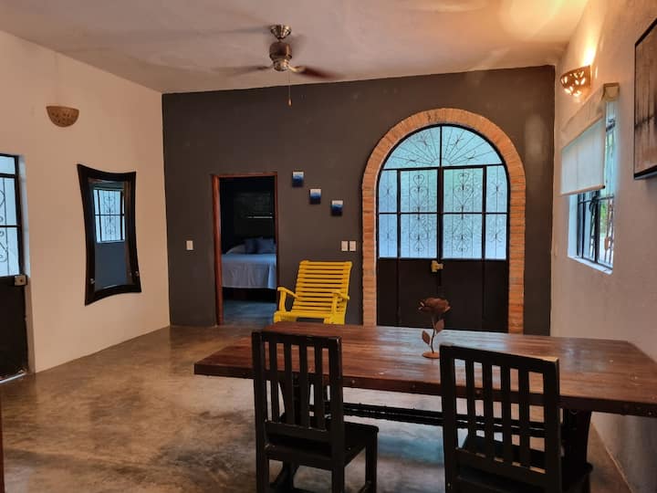 Apartment Tau Is One Block From The Beach. - Sayulita