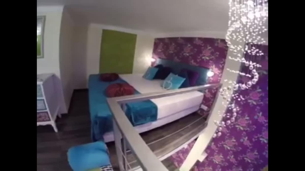 New! Feel different central, desiqual design! - Apartments for Rent in ...