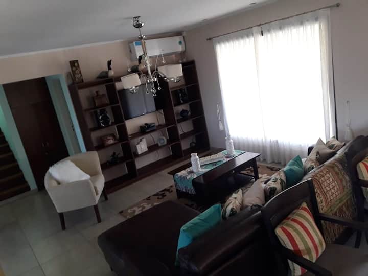 Casa De Campo En Chacras Laguna Vitel - Chascomús