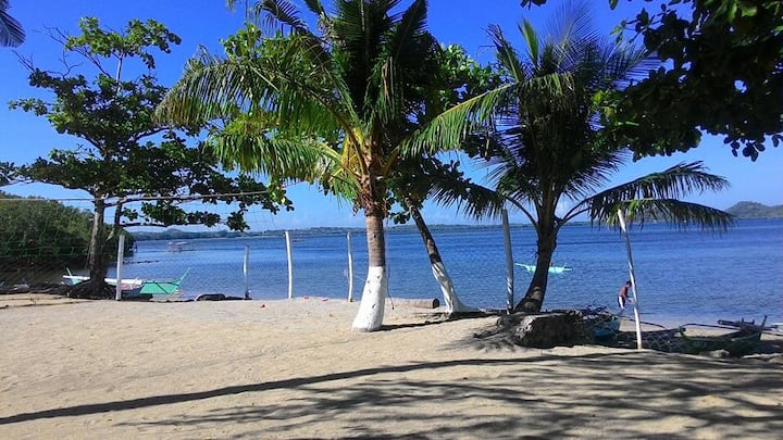 #9 Batangas Beach Cottage Beach Front View - Lian