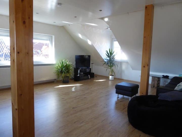Moderne Studiowohnung Mit Balkon Nahe Frankfurt - Alzenau