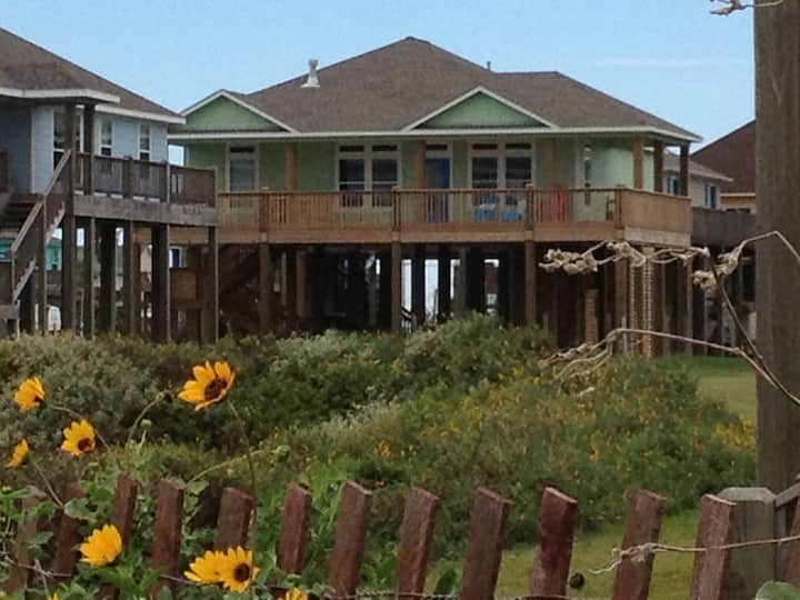 Beautiful Crystal Beach Tx Home, Awesome Gulf View - Crystal Beach, TX