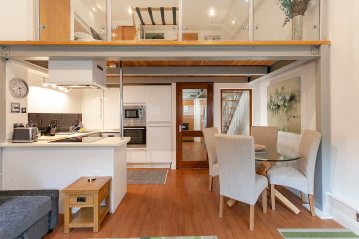 City Centre 2 Floor Duplex Apartment With Parking - 諾丁漢